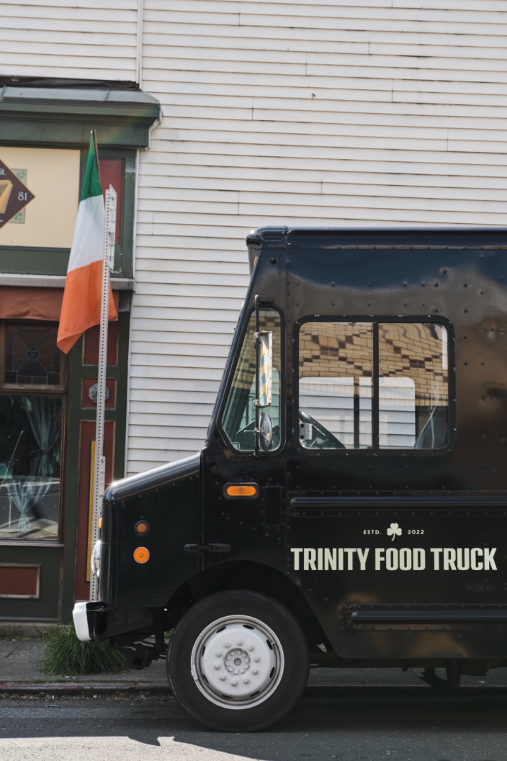 Trinity Food Truck - Food Truck Schedule - Hamburgers, Irish ...