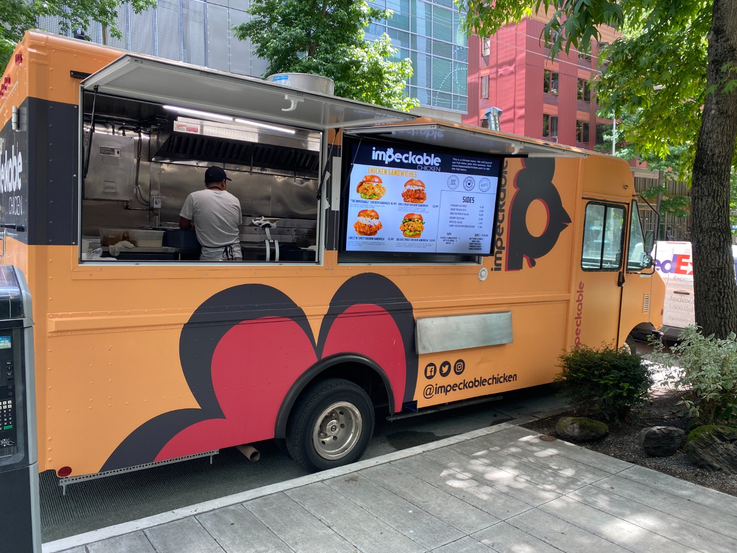 Impeckable Chicken Food Truck Schedule Chicken Sandwiches Impeckable Chicken Food Truck Schedule Chicken Sandwiches